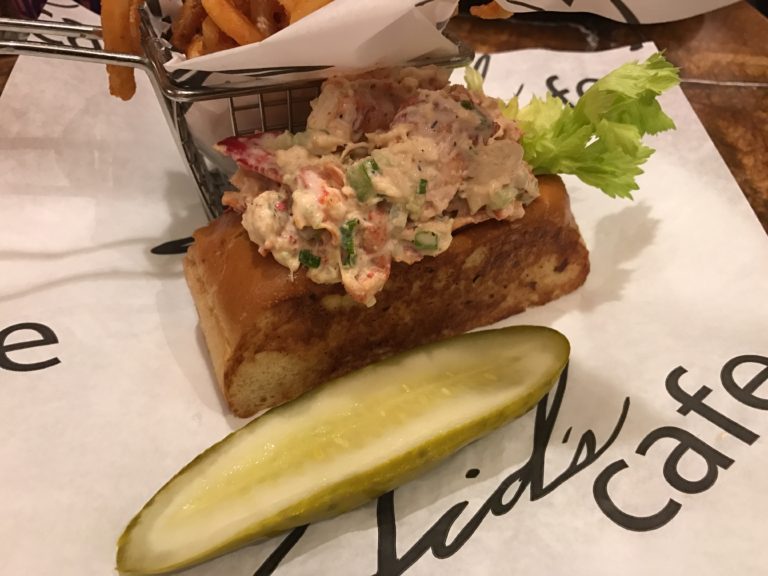 Westgate Las Vegas Restaurants Sid's Cafe | On The Road Eats